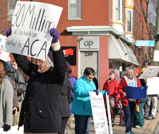 Crowd responds to threatened repeal of health care law | News, Sports ...